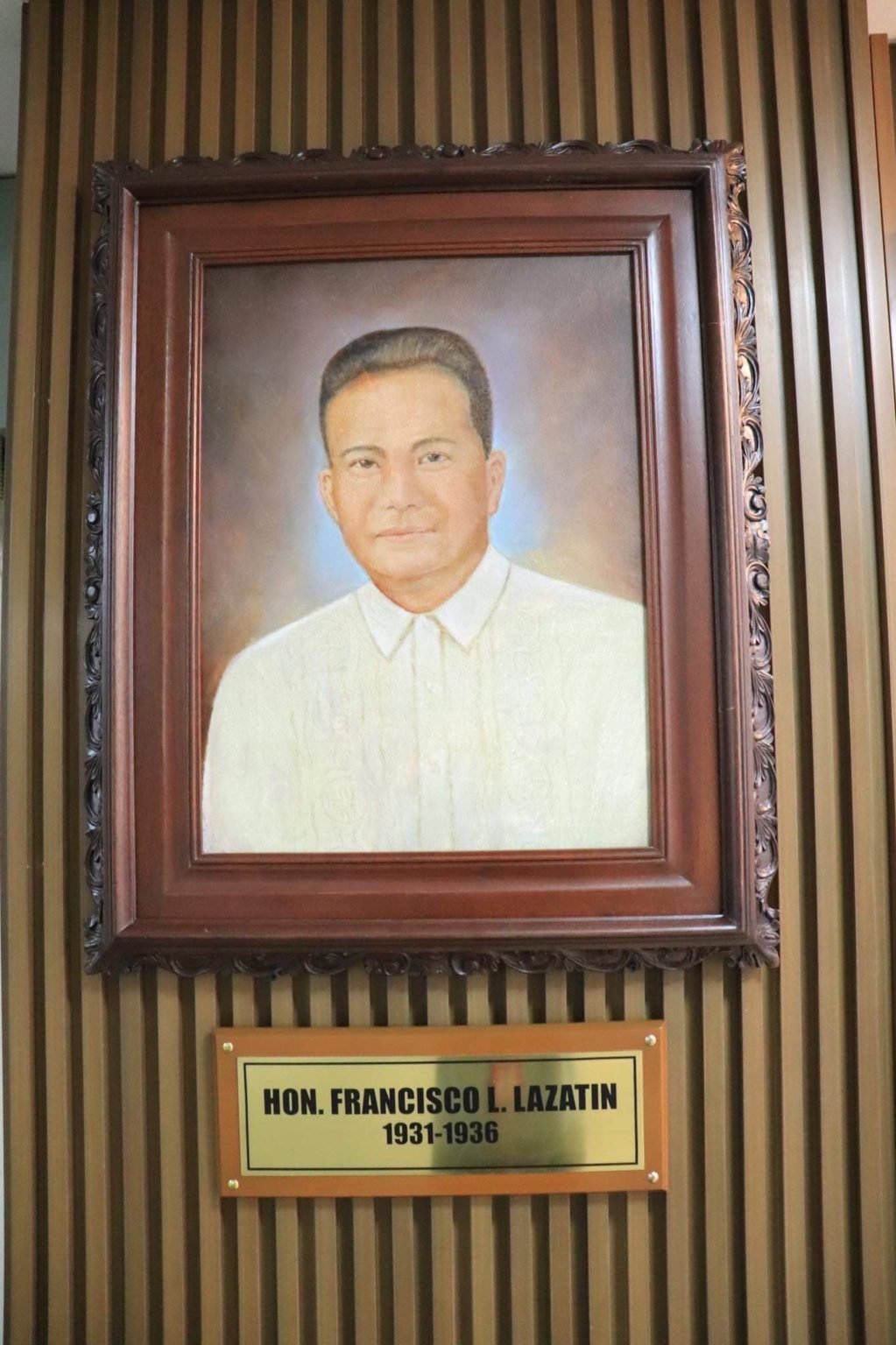 Portraits of Angeles City ex mayors restored – The Voice Newsweekly