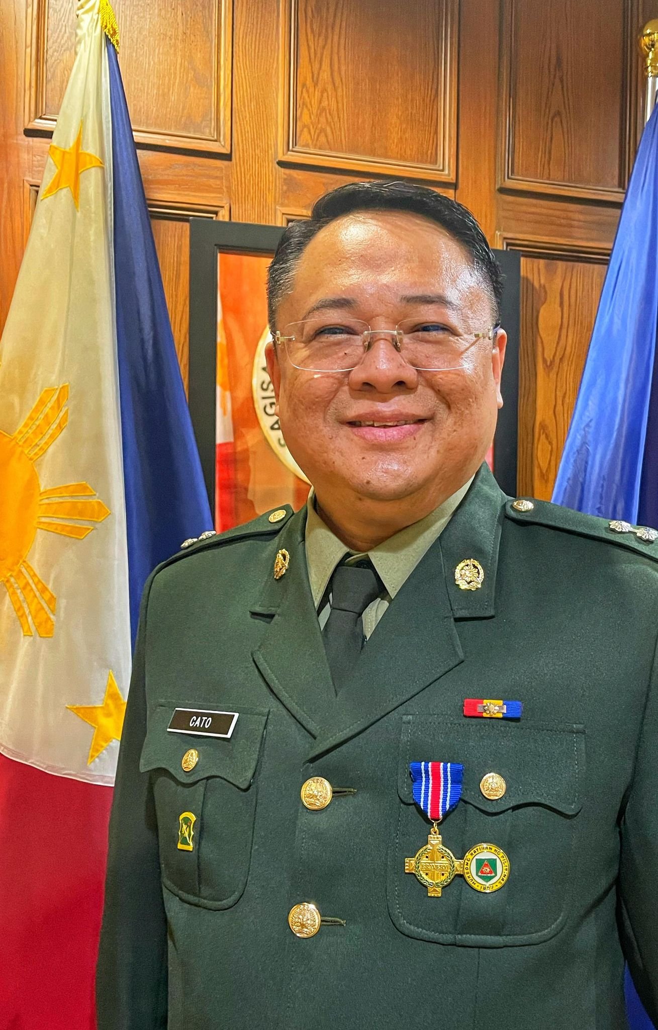 ConGen Cato awarded Bronze Cross by Phil Army – The Voice Newsweekly