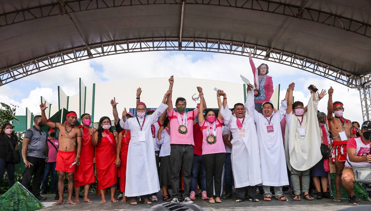 Team Leni-Kiko gets first open endorsement from Catholic bishop – The ...