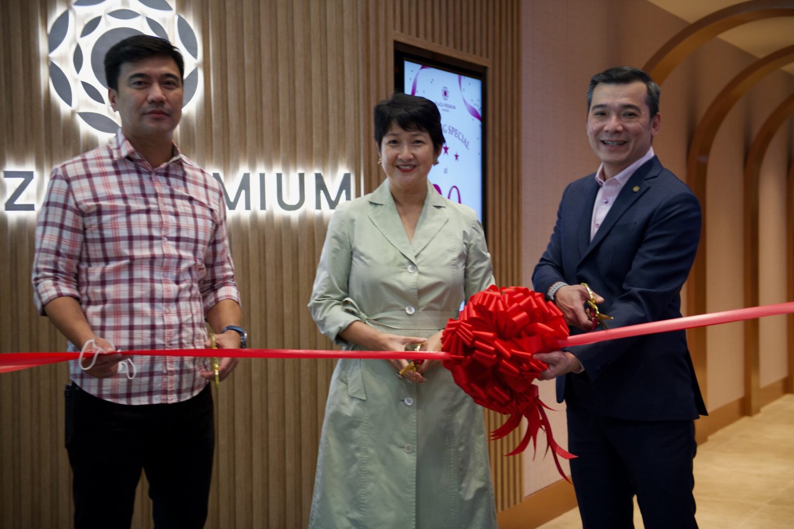 Plaza Premium Lounge opens at CRK – The Voice Newsweekly