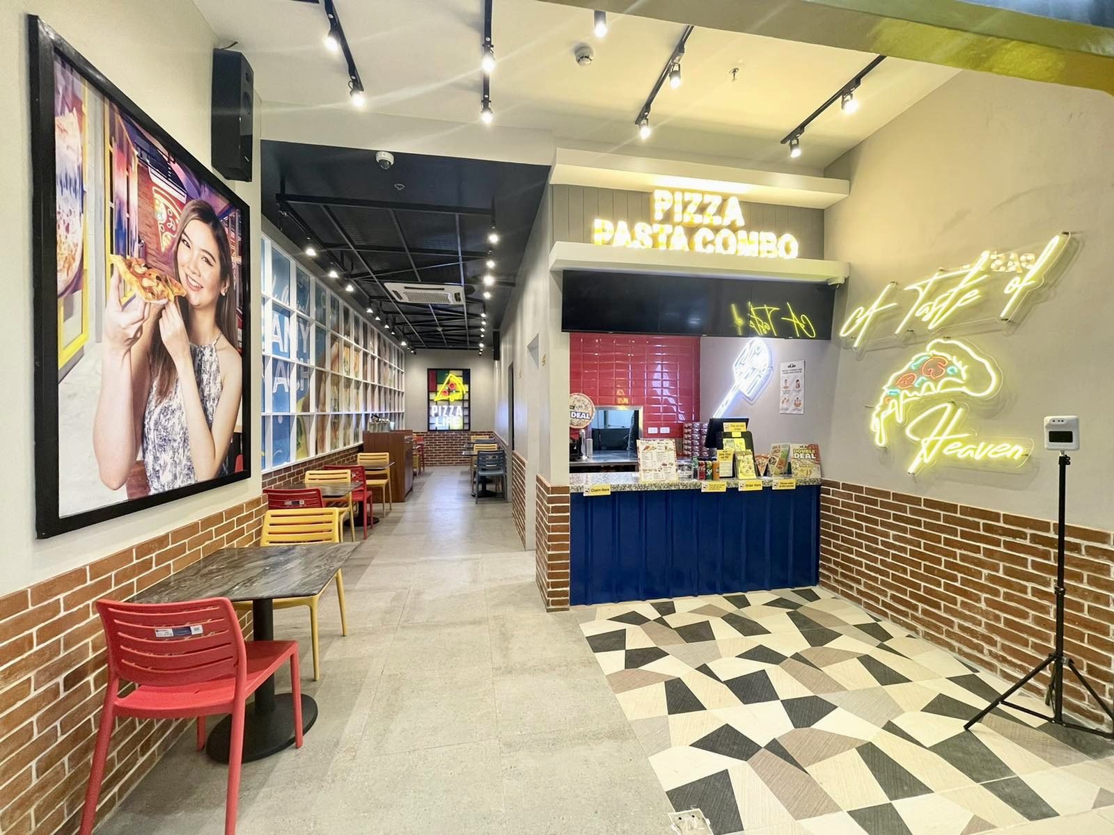 Angel’s Pizza: A taste of heaven now at SM City Clark – The Voice ...