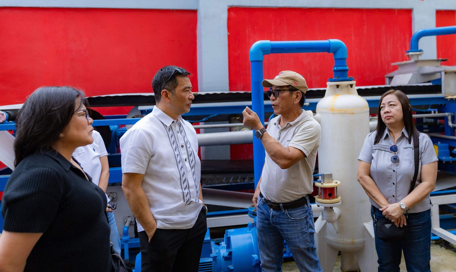 Mayor Jon inspects newly-completed Sewerage Treatment Plant in Pampang ...