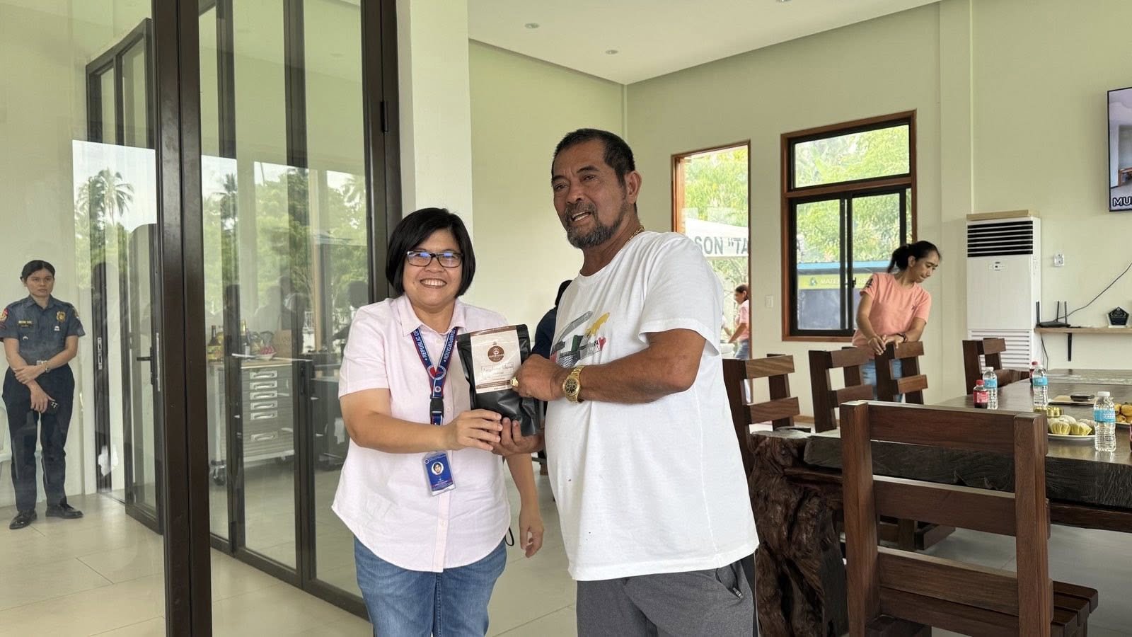 Sta. Cruz LGU, DOTr meet for latest Mindanao Railway Project updates ...