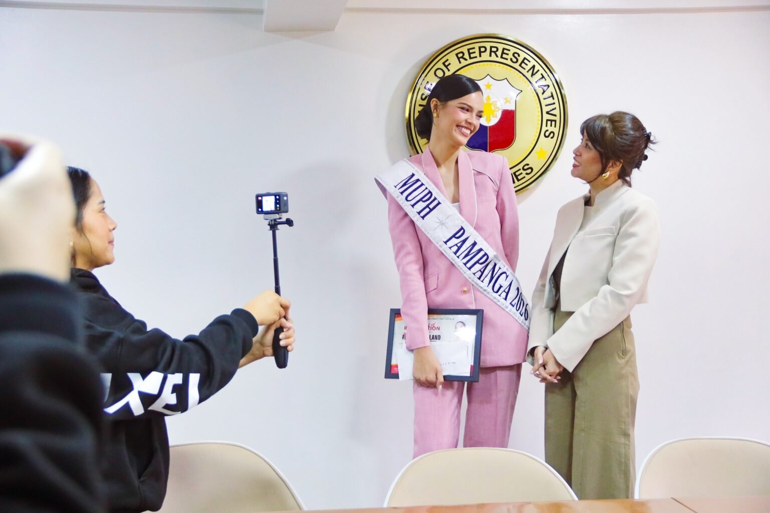 Cong Pogi honors Pampanga Beauty Queen Allyson Hetland for national ...